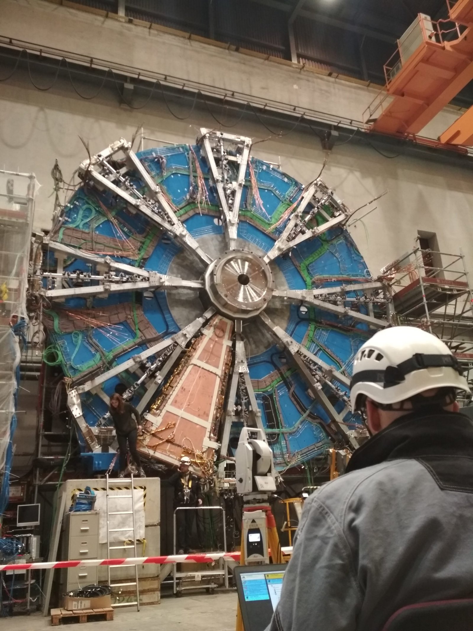 CERN ATLAS 360° tour - guided by dr. Sascha Mehlhase